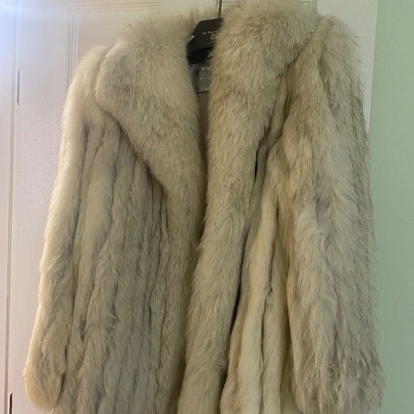 Saga Furs | Jackets & Coats | Saga Fox Fur Coat | Poshmark